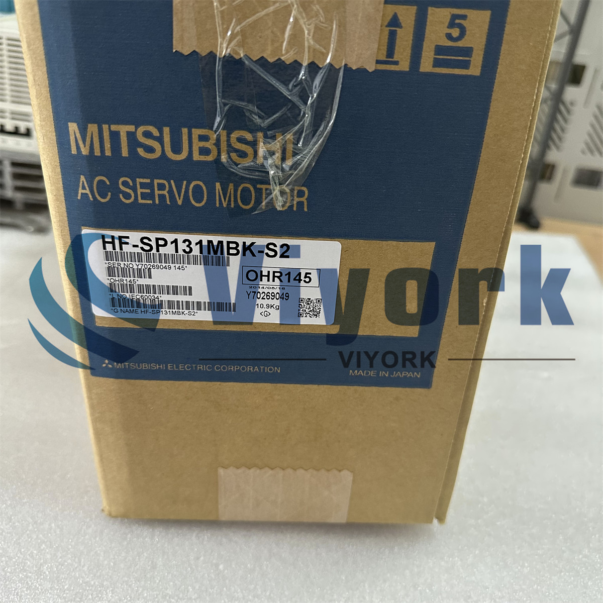 HF-SP131MBK-S2 Mitsubishi AC SERVO MOTOR 1.3KW 3000RPM 98.2V 9.3A Yeni